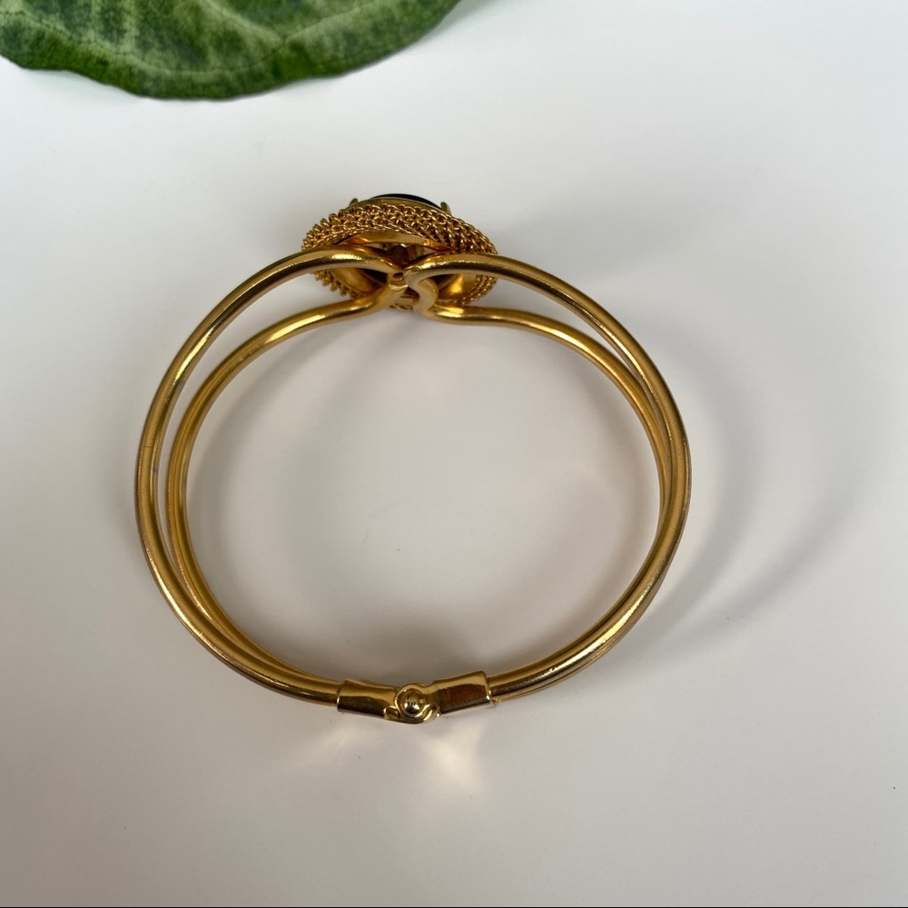 Vintage Scorpion Black Gold Tone Clamp Bracelet - Gem